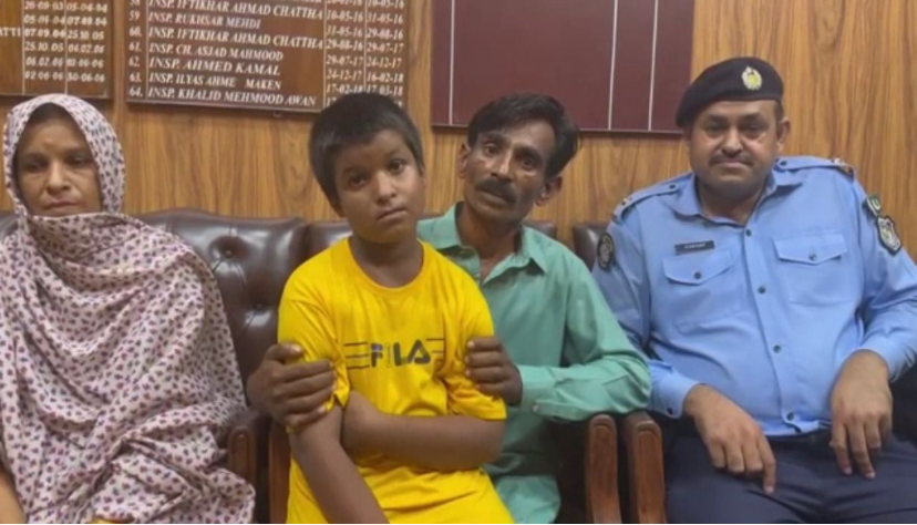 Family’s Agony Ends As Police Reunite Missing Boy With Parents - ThePenPK