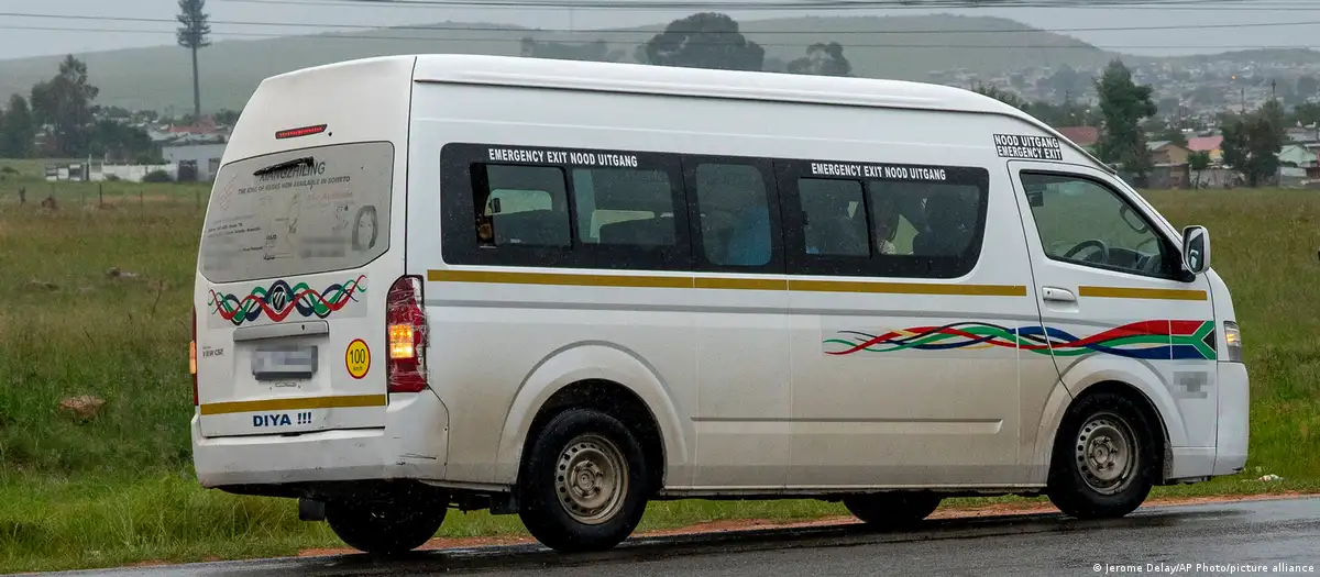 12 Children Killed in South African School Minibus Crash - ThePenPK